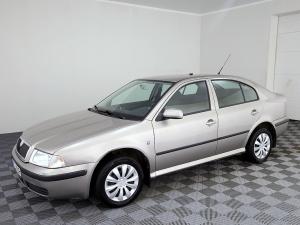 Skoda Octavia 2008 in Tallinn, with an engine capacity of 1.60 L and mileage of 248 thousand km for 999 €, photo 10 on AUTOMOTO.COM.LV