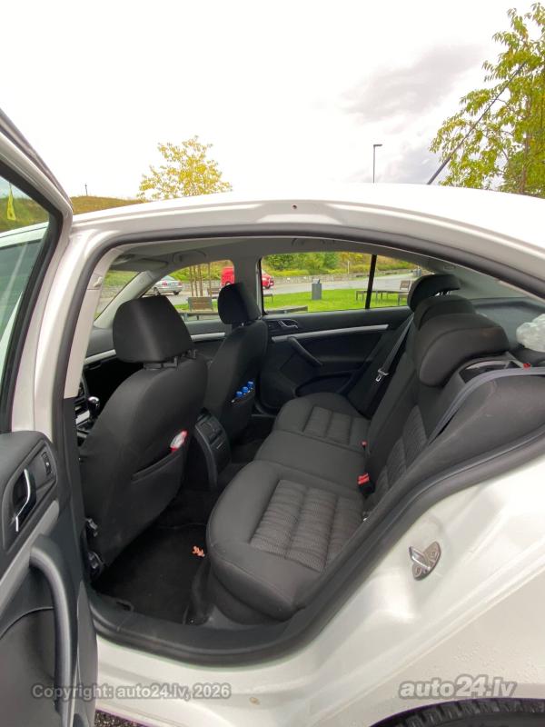 Skoda Octavia 2009 Tallina, ar dzinēja tilpumu 1.80 L un nobraukumu 0 tūkst. km par 2700 €, foto 11 vietnē AUTOMOTO.COM.LV