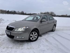 Skoda Octavia 2010 Mažeikiai, ar dzinēja tilpumu 1.80 L un nobraukumu 270 tūkst. km par 3500 €, foto  vietnē AUTOMOTO.COM.LV