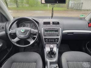 Skoda Octavia 2010 in Kaunas, with an engine capacity of 1.80 L and mileage of 139 thousand km for 4300 €, photo 10 on AUTOMOTO.COM.LV