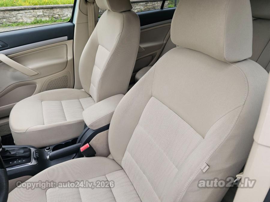 Skoda Octavia 2010 Paide, ar dzinēja tilpumu 1.20 L un nobraukumu 160 tūkst. km par 5450 €, foto 21 vietnē AUTOMOTO.COM.LV