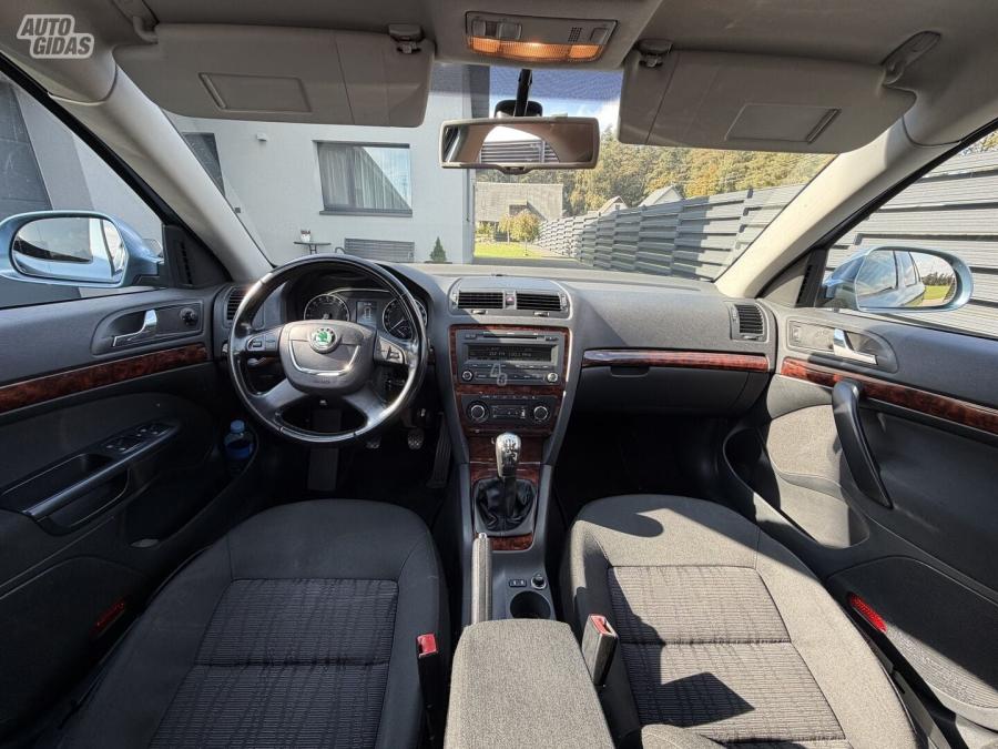 Шкода Октавия 2010 в Шальчининкай, объемом двигателя 1.90 л и пробегом 285 тыс. км за 2550 €, фото 7 на AUTOMOTO.COM.LV