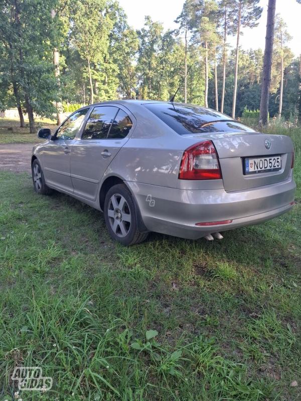 Шкода Октавия 2010 в Укмерге, объемом двигателя 1.90 л и пробегом 337 тыс. км за 1950 €, фото 3 на AUTOMOTO.COM.LV