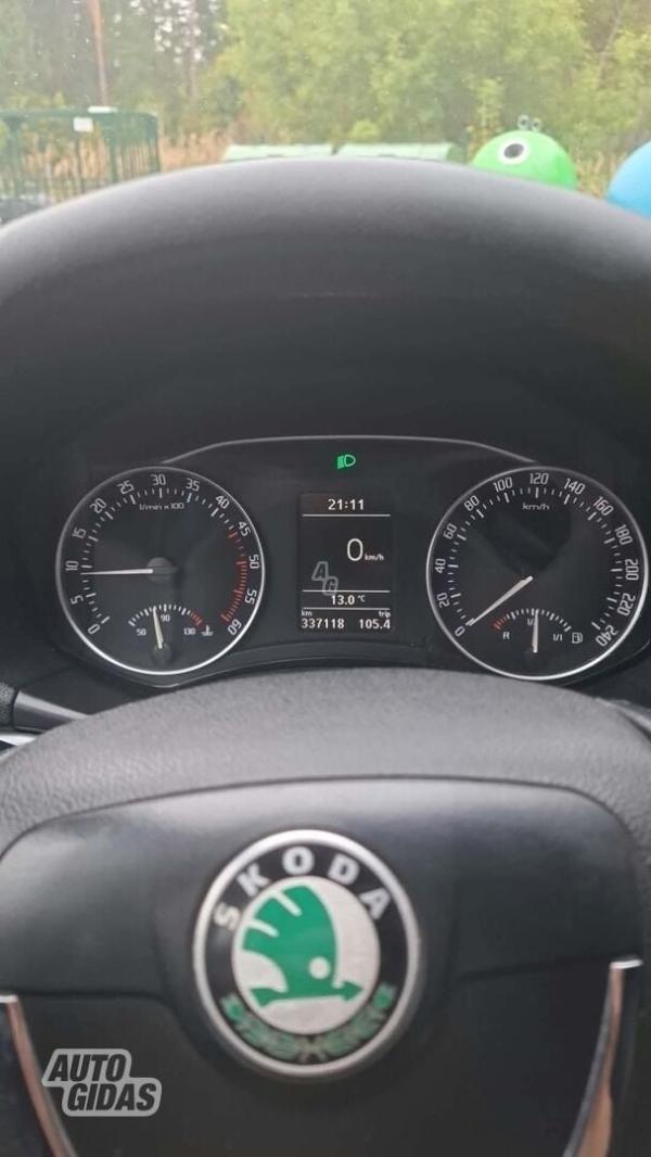 Шкода Октавия 2010 в Укмерге, объемом двигателя 1.90 л и пробегом 337 тыс. км за 1950 €, фото 5 на AUTOMOTO.COM.LV