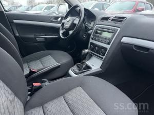 Skoda Octavia 2011 in Valmiera, with an engine capacity of 1.60 L and mileage of 0 thousand km for 2800 €, photo 6 on AUTOMOTO.COM.LV