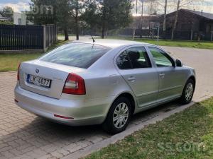 Skoda Octavia 2011 in Dobele, with an engine capacity of 1.60 L and mileage of 248 thousand km for 2000 €, photo 4 on AUTOMOTO.COM.LV