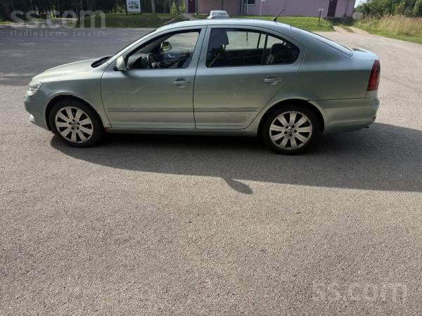 Skoda Octavia 2011 in Daugavpils, with an engine capacity of 1.90 L and mileage of 224 thousand km for 2000 €, photo 4 on AUTOMOTO.COM.LV