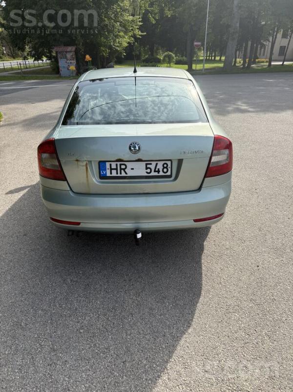 Skoda Octavia 2011 in Daugavpils, with an engine capacity of 1.90 L and mileage of 224 thousand km for 2000 €, photo 5 on AUTOMOTO.COM.LV