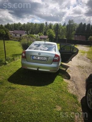 Шкода Октавия 2011 в Рига, объемом двигателя 1.60 л и пробегом 319 тыс. км за 900 €, фото 3 на AUTOMOTO.COM.LV