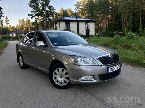 Skoda Octavia 2012 Rīga, ar dzinēja tilpumu 1.80 L un nobraukumu 180 tūkst. km par 3990 €, foto 4 vietnē AUTOMOTO.COM.LV