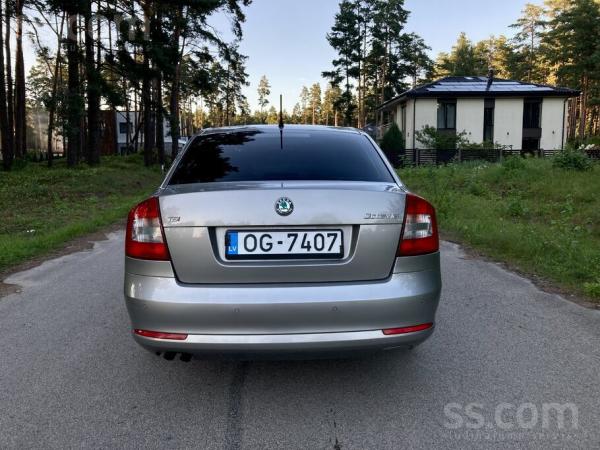 Skoda Octavia 2012 Rīga, ar dzinēja tilpumu 1.80 L un nobraukumu 180 tūkst. km par 3990 €, foto 7 vietnē AUTOMOTO.COM.LV