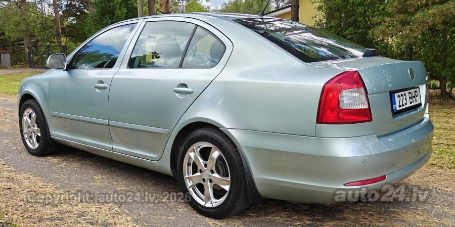 Skoda Octavia 2012 in Tartu, with an engine capacity of 1.20 L and mileage of 277 thousand km for 3490 €, photo 5 on AUTOMOTO.COM.LV