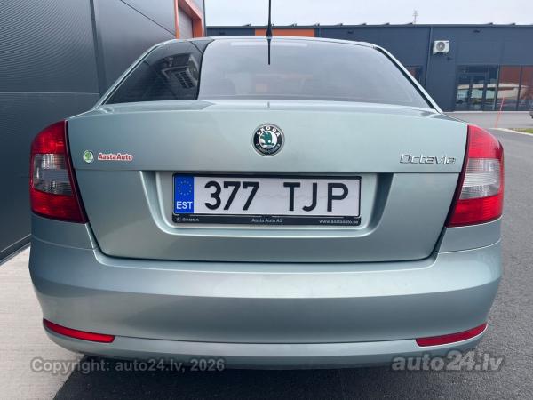 Skoda Octavia 2012 Kuresāre, ar dzinēja tilpumu 1.20 L un nobraukumu 200 tūkst. km par 3590 €, foto 5 vietnē AUTOMOTO.COM.LV
