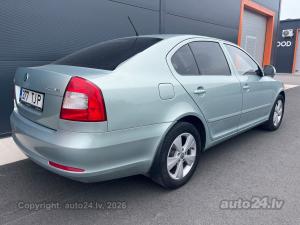 Skoda Octavia 2012 in Kuressaare, with an engine capacity of 1.20 L and mileage of 200 thousand km for 3590 €, photo 7 on AUTOMOTO.COM.LV