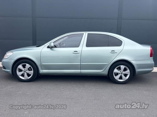 Skoda Octavia 2012 Kuresāre, ar dzinēja tilpumu 1.20 L un nobraukumu 200 tūkst. km par 3590 €, foto 8 vietnē AUTOMOTO.COM.LV