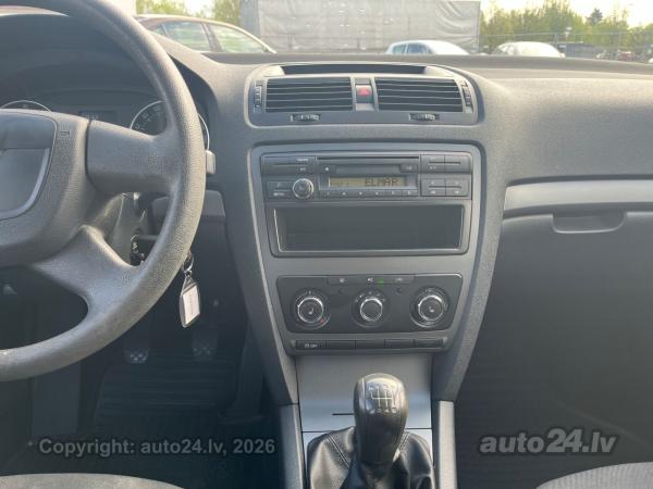Skoda Octavia 2012 Kuresāre, ar dzinēja tilpumu 1.20 L un nobraukumu 200 tūkst. km par 3590 €, foto 10 vietnē AUTOMOTO.COM.LV