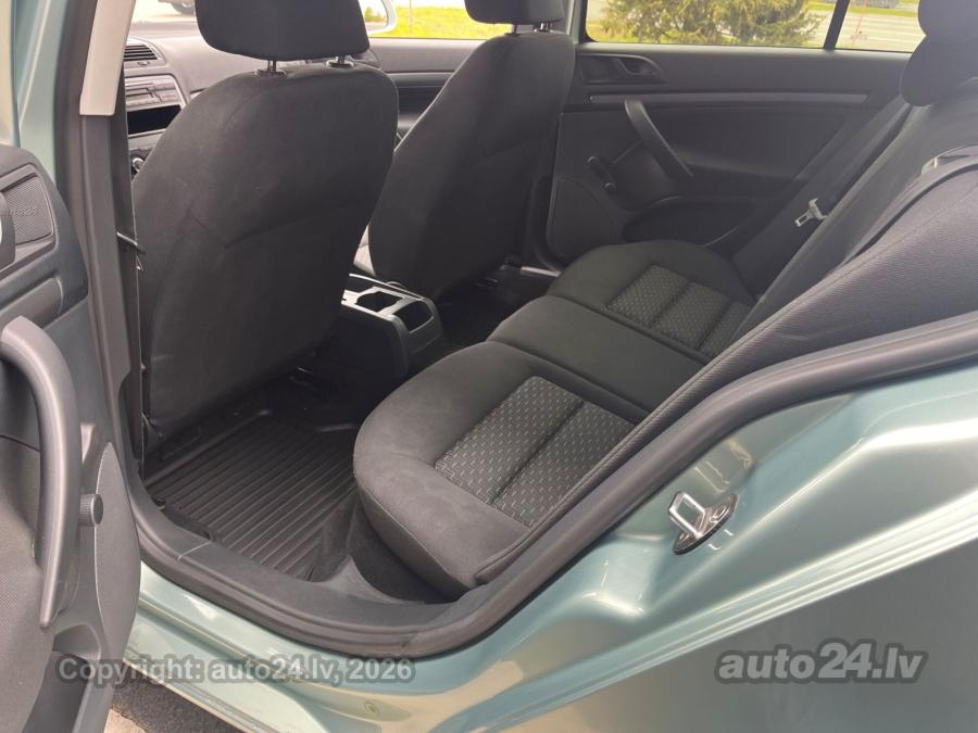 Skoda Octavia 2012 in Kuressaare, with an engine capacity of 1.20 L and mileage of 200 thousand km for 3590 €, photo 13 on AUTOMOTO.COM.LV