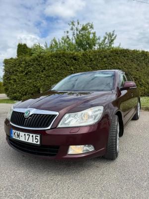 Skoda Octavia 2012 Rīga, ar dzinēja tilpumu 1.60 L un nobraukumu 275 tūkst. km par 2900 €, foto  vietnē AUTOMOTO.COM.LV