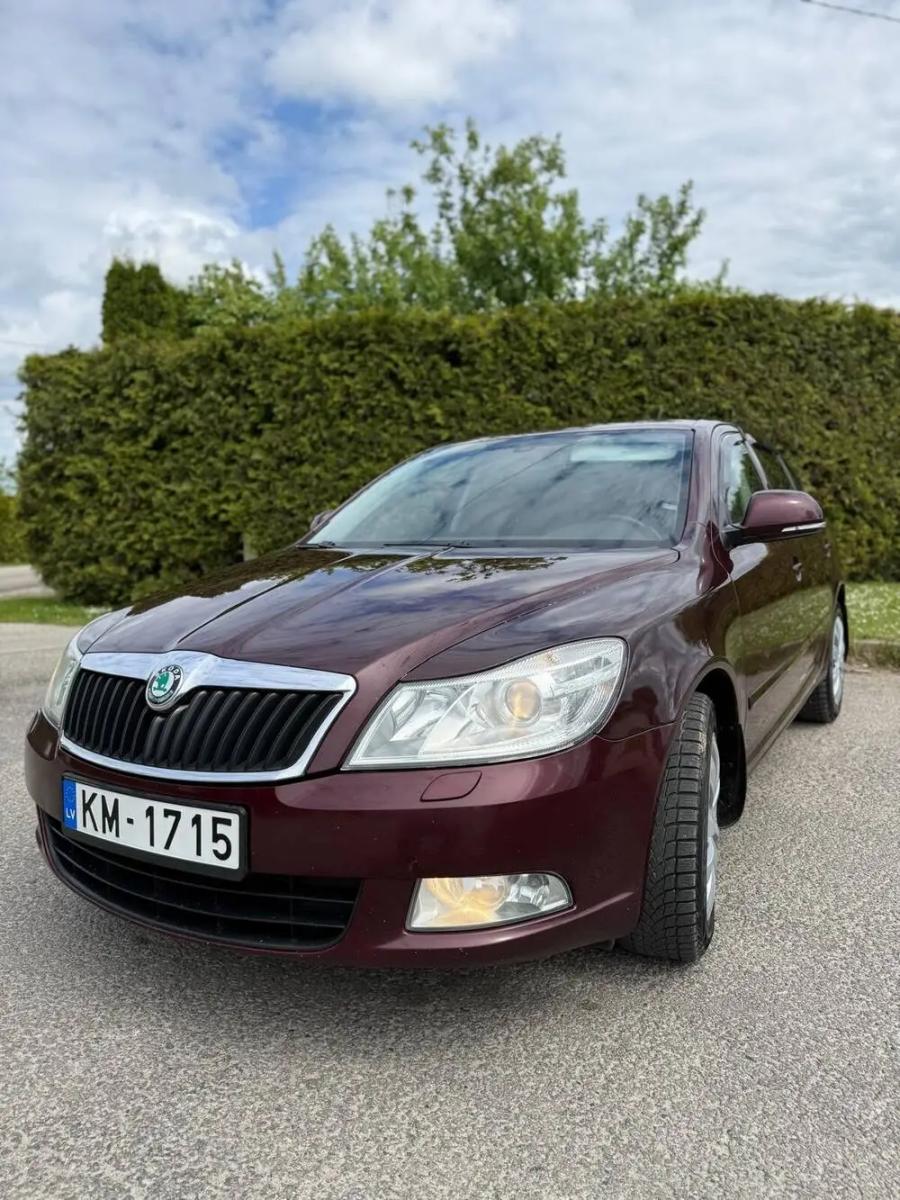 Skoda Octavia 2012 in Riga, with an engine capacity of 1.60 L and mileage of 275 thousand km for 2900 €, photo 1 on AUTOMOTO.COM.LV