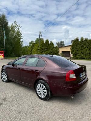 Skoda Octavia 2012 in Riga, with an engine capacity of 1.60 L and mileage of 275 thousand km for 2900 €, photo 6 on AUTOMOTO.COM.LV