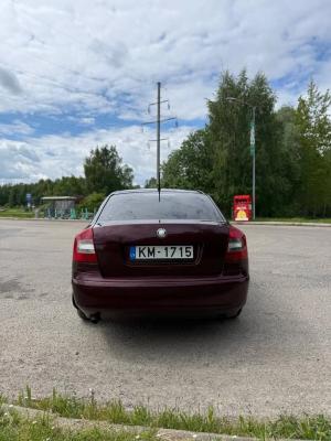 Skoda Octavia 2012 in Riga, with an engine capacity of 1.60 L and mileage of 275 thousand km for 2900 €, photo 8 on AUTOMOTO.COM.LV