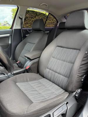Skoda Octavia 2012 in Riga, with an engine capacity of 1.60 L and mileage of 275 thousand km for 2900 €, photo 16 on AUTOMOTO.COM.LV