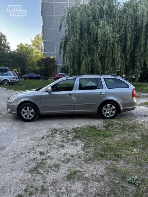 Skoda Octavia 2012 Viļņa, ar dzinēja tilpumu 1.60 L un nobraukumu 295 tūkst. km par 3200 €, foto 5 vietnē AUTOMOTO.COM.LV