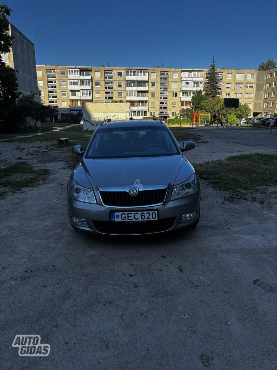 Skoda Octavia 2012 Viļņa, ar dzinēja tilpumu 1.60 L un nobraukumu 295 tūkst. km par 3200 €, foto 8 vietnē AUTOMOTO.COM.LV
