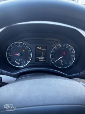 Skoda Octavia 2012 Viļņa, ar dzinēja tilpumu 1.60 L un nobraukumu 295 tūkst. km par 3200 €, foto 12 vietnē AUTOMOTO.COM.LV