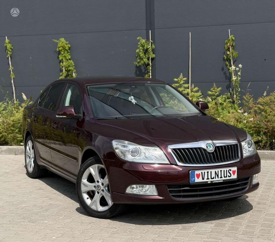 Skoda Octavia 2012 Viļņa, ar dzinēja tilpumu 1.39 L un nobraukumu 179 tūkst. km par 3900 €, foto 1 vietnē AUTOMOTO.COM.LV