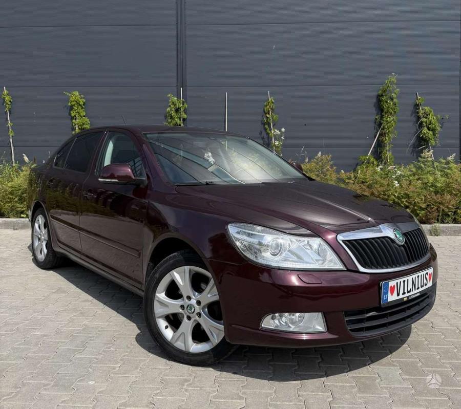 Skoda Octavia 2012 Viļņa, ar dzinēja tilpumu 1.39 L un nobraukumu 179 tūkst. km par 3900 €, foto 3 vietnē AUTOMOTO.COM.LV