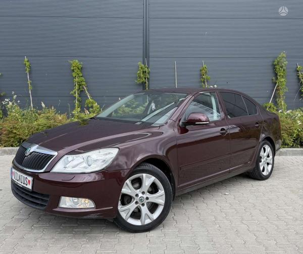 Skoda Octavia 2012 Viļņa, ar dzinēja tilpumu 1.39 L un nobraukumu 179 tūkst. km par 3900 €, foto 3 vietnē AUTOMOTO.COM.LV