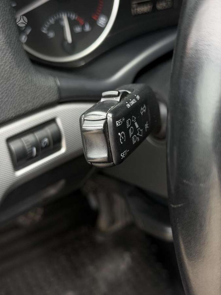 Skoda Octavia 2012 Viļņa, ar dzinēja tilpumu 1.39 L un nobraukumu 179 tūkst. km par 3900 €, foto 25 vietnē AUTOMOTO.COM.LV