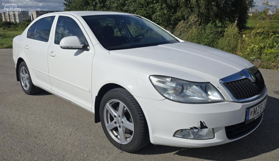Skoda Octavia 2012 Radviliškis, ar dzinēja tilpumu 1.60 L un nobraukumu 243 tūkst. km par 2000 €, foto 3 vietnē AUTOMOTO.COM.LV