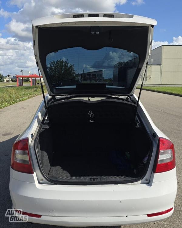 Skoda Octavia 2012 Radviliškis, ar dzinēja tilpumu 1.60 L un nobraukumu 243 tūkst. km par 2000 €, foto 5 vietnē AUTOMOTO.COM.LV