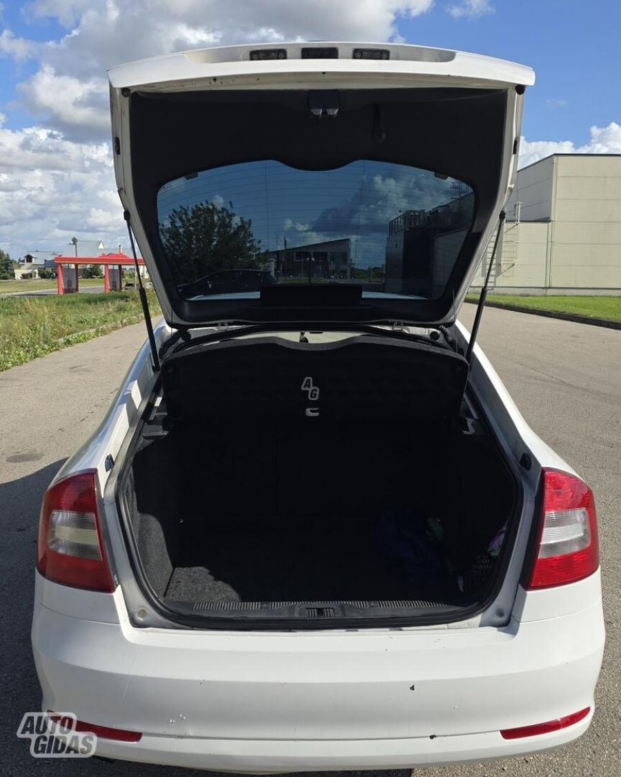 Skoda Octavia 2012 Radviliškis, ar dzinēja tilpumu 1.60 L un nobraukumu 243 tūkst. km par 2000 €, foto 6 vietnē AUTOMOTO.COM.LV