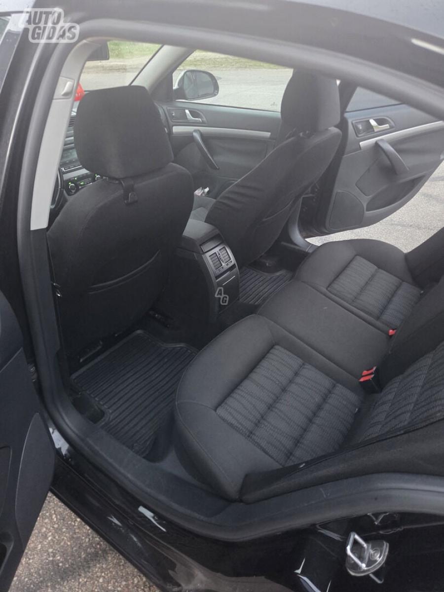 Skoda Octavia 2012 in Kaunas, with an engine capacity of 1.60 L and mileage of 458 thousand km for 2000 €, photo 8 on AUTOMOTO.COM.LV