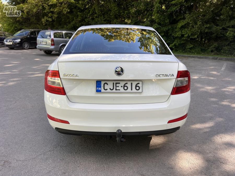 Skoda Octavia 2013 in Kelme, with an engine capacity of 1.40 L and mileage of 385 thousand km for 5500 €, photo 8 on AUTOMOTO.COM.LV