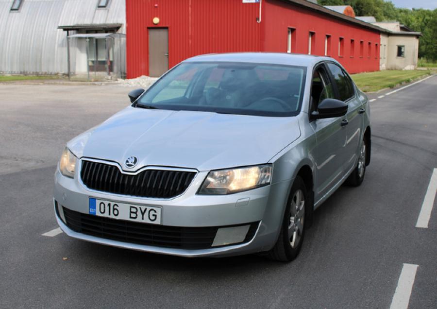 Skoda Octavia 2013 Rapla, ar dzinēja tilpumu 0.00 L un nobraukumu 242 tūkst. km par 3990 €, foto 8 vietnē AUTOMOTO.COM.LV