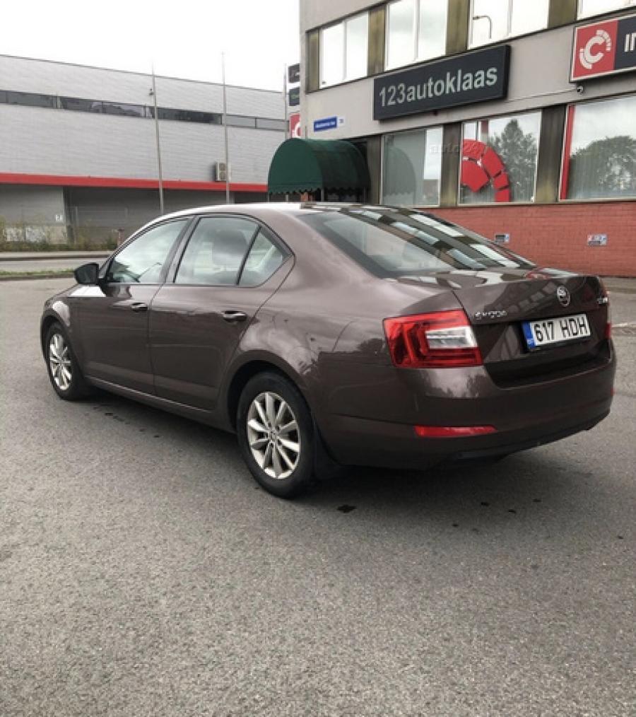 Skoda Octavia 2013 Tallina, ar dzinēja tilpumu 1.40 L un nobraukumu 259 tūkst. km par 7200 €, foto 4 vietnē AUTOMOTO.COM.LV
