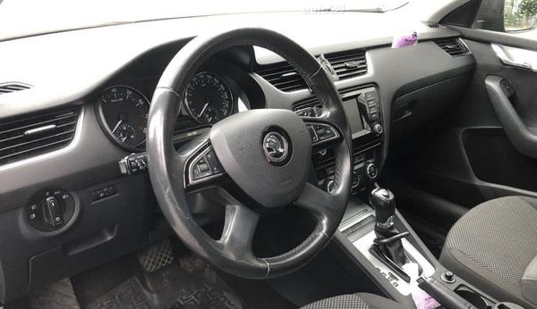 Skoda Octavia 2013 Tallina, ar dzinēja tilpumu 1.40 L un nobraukumu 259 tūkst. km par 7200 €, foto 6 vietnē AUTOMOTO.COM.LV