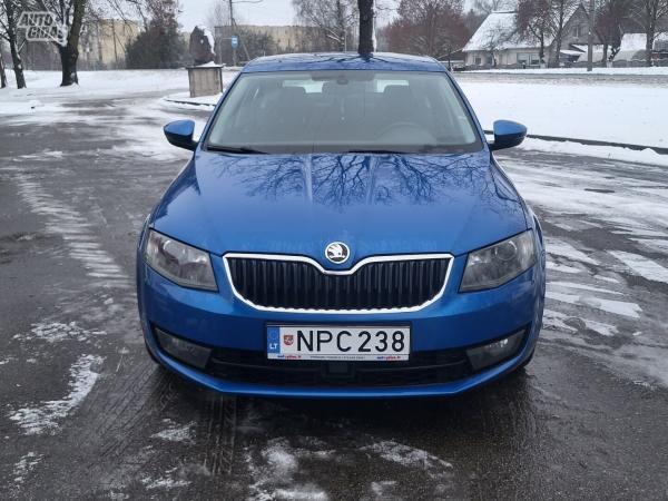 Skoda Octavia 2014 in Radviliskis, with an engine capacity of 1.60 L and mileage of 300 thousand km for 4999 €, photo 3 on AUTOMOTO.COM.LV