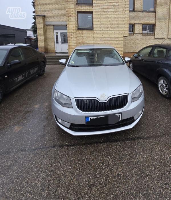 Skoda Octavia 2015 in Kaunas, with an engine capacity of 1.60 L and mileage of 418 thousand km for 3500 €, photo 1 on AUTOMOTO.COM.LV