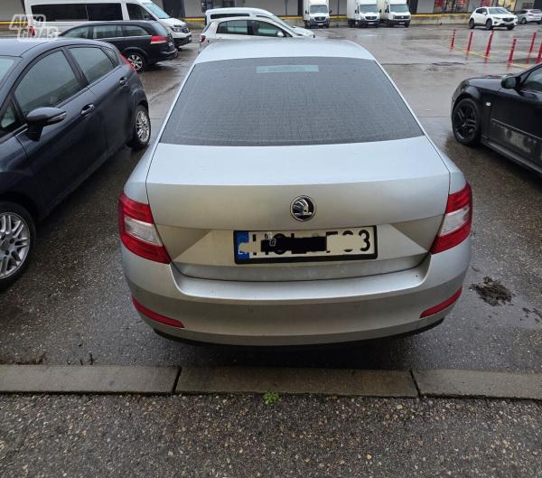 Skoda Octavia 2015 in Kaunas, with an engine capacity of 1.60 L and mileage of 418 thousand km for 3500 €, photo 3 on AUTOMOTO.COM.LV