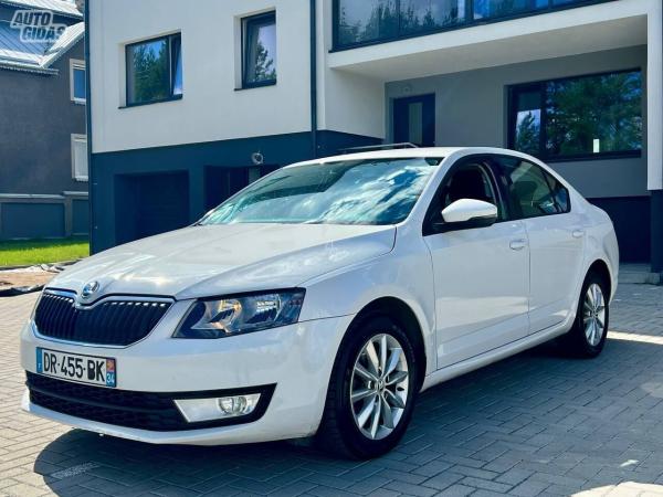 Skoda Octavia 2015 Panevēža vietnē Skoda Octavia 2015 Panevēža, ar dzinēja tilpumu 1.60 L un nobraukumu 270 tūkst. km par 5300 €, foto 3 vietnē AUTOMOTO.COM.LV