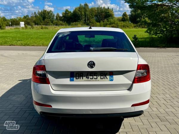 Skoda Octavia 2015 Panevēža vietnē Skoda Octavia 2015 Panevēža, ar dzinēja tilpumu 1.60 L un nobraukumu 270 tūkst. km par 5300 €, foto 6 vietnē AUTOMOTO.COM.LV