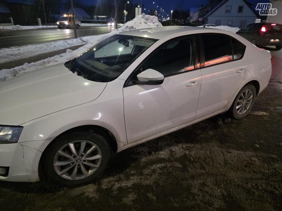 Skoda Octavia 2016 Kretinga, ar dzinēja tilpumu 1.60 L un nobraukumu 223 tūkst. km par 4700 €, foto 2 vietnē AUTOMOTO.COM.LV