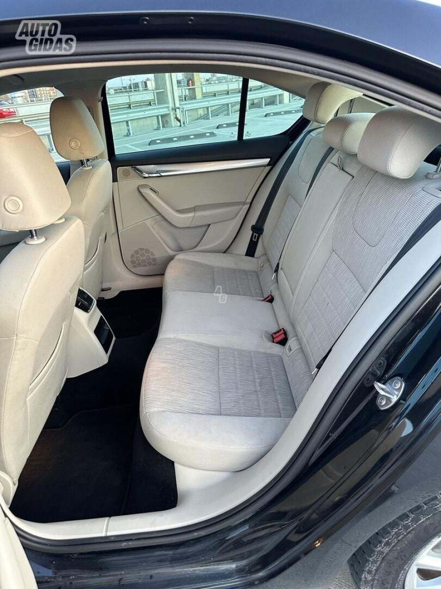 Skoda Octavia 2016 Viļņa, ar dzinēja tilpumu 1.60 L un nobraukumu 400 tūkst. km par 6000 €, foto 12 vietnē AUTOMOTO.COM.LV