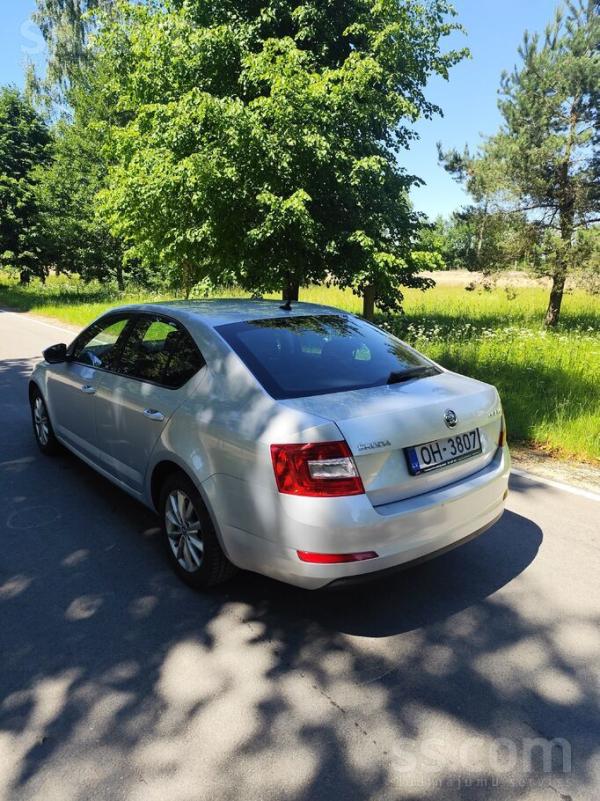 Skoda Octavia 2016 in Riga, with an engine capacity of 1.60 L and mileage of 289 thousand km for 5600 €, photo 4 on AUTOMOTO.COM.LV