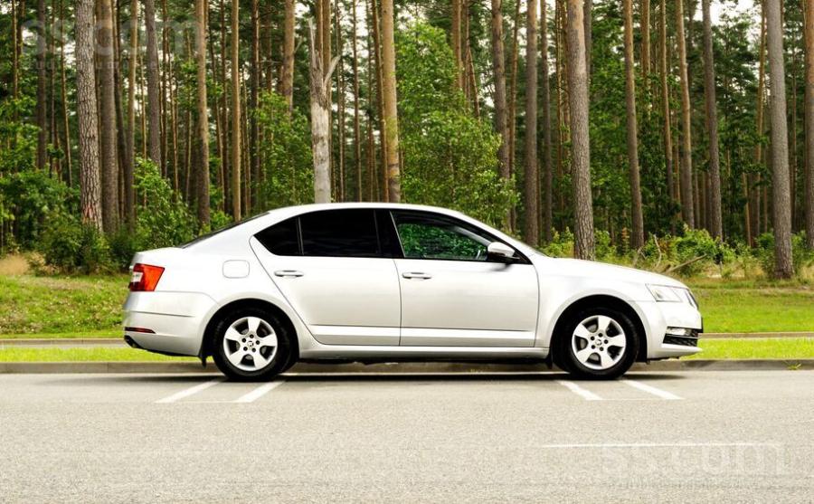 Skoda Octavia 2017 in Riga, with an engine capacity of 1.00 L and mileage of 108 thousand km for 9690 €, photo 9 on AUTOMOTO.COM.LV